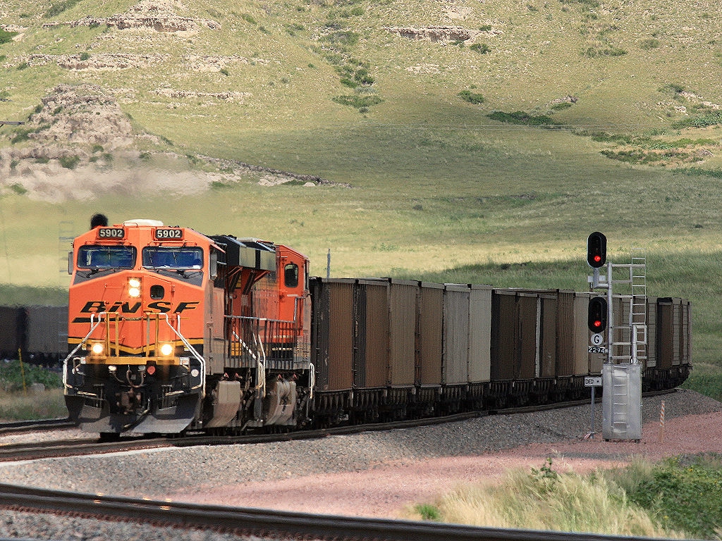 BNSF 5902